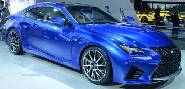 YENİ LEXUS RC F DETROİT\'TE SERGİLENİYOR