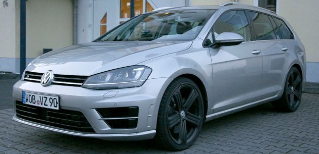 VOLKSWAGEN'DEN SPORCU STATİON; GOLF VARİANT R