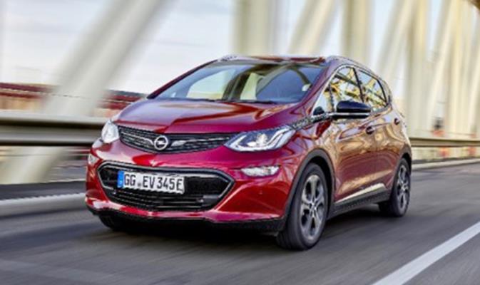 Opel Ampera-e tek şarjla 750 km gidebiliyor